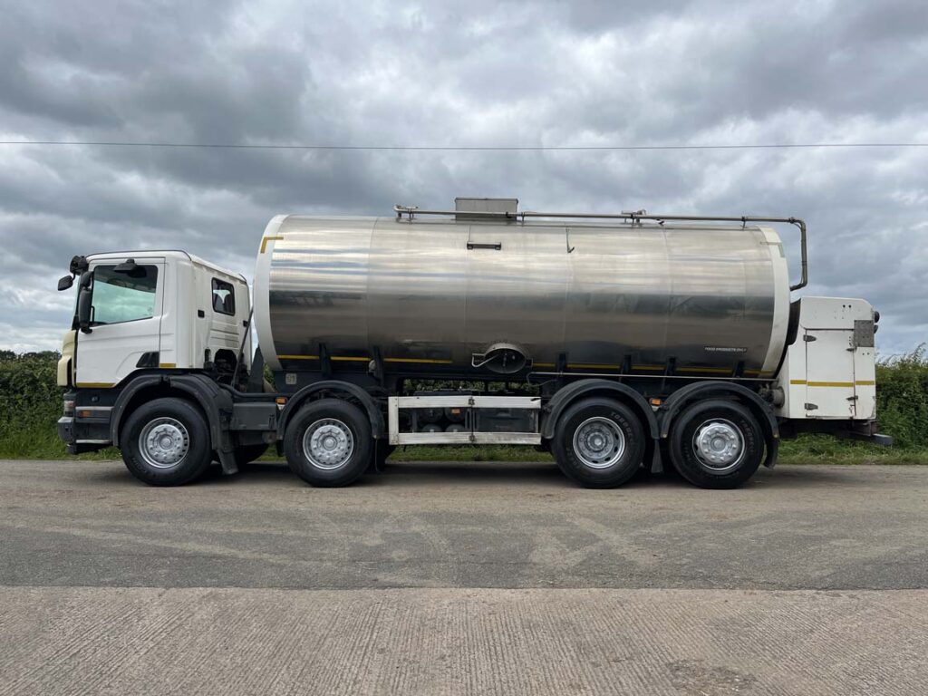 Scania P360 8 X 2 Food Tanker - BD61DLV - Sotrex Limited