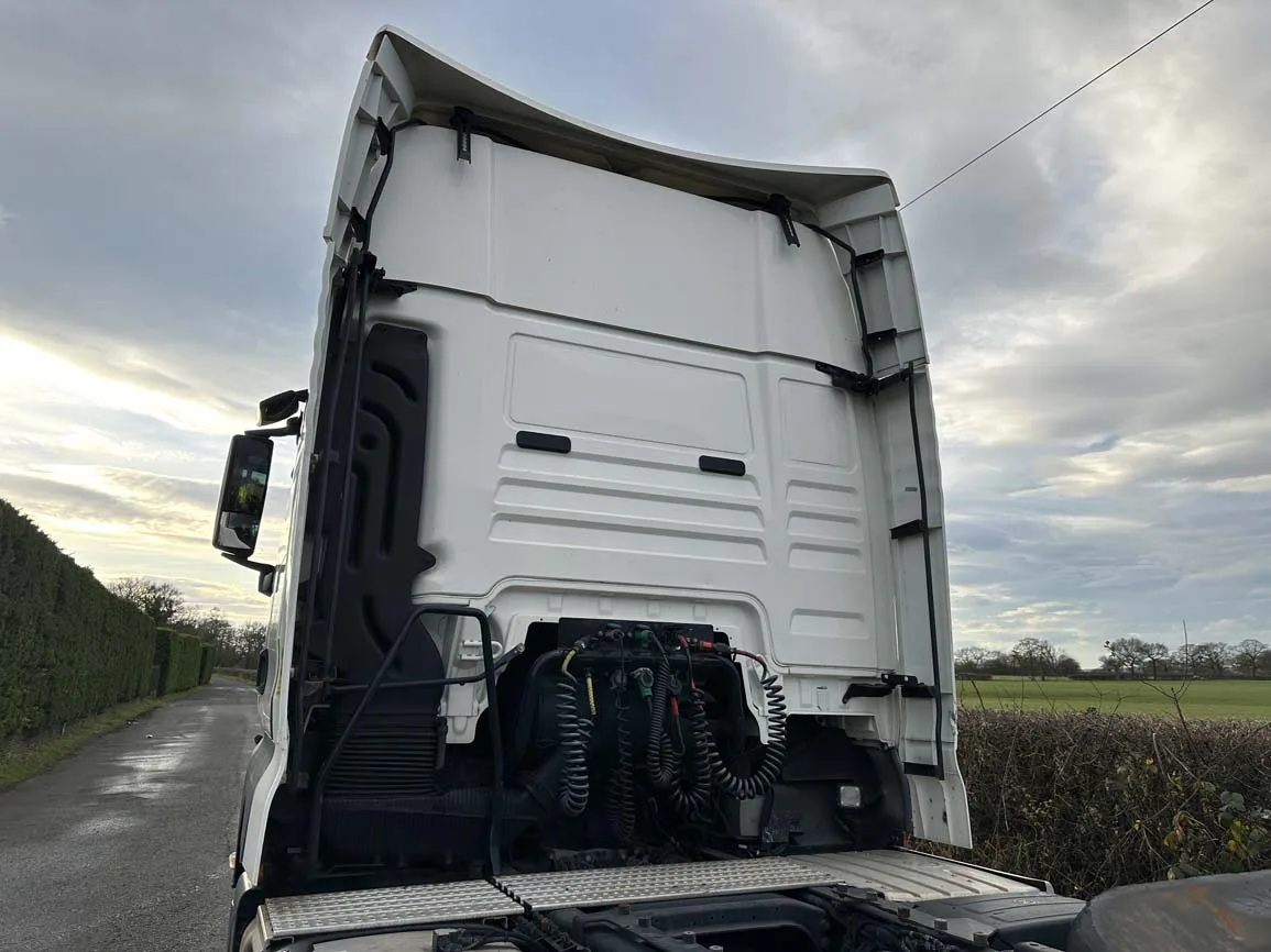 MAN TGX 26 480 6 X 2 Tractor Unit - OU66WYB - Sotrex Limited