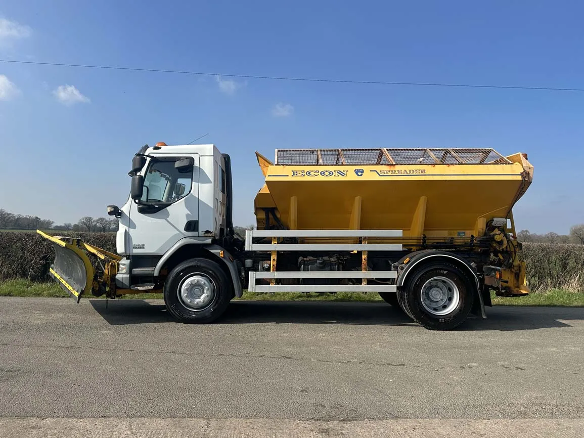 DAF LF55 250 4 X 2 Gritter / Plough - YY59NTL - Sotrex Limited
