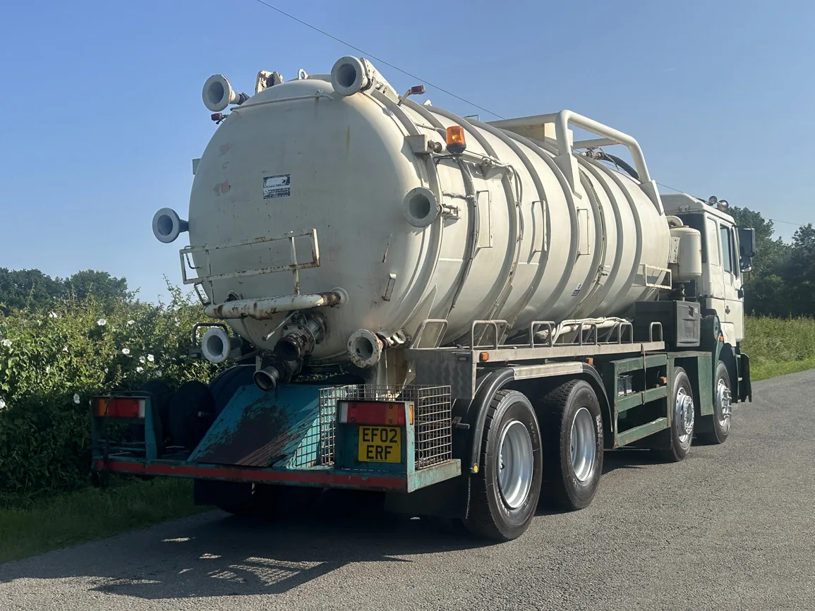 ERF ECS 11.35 8 X 4 Vacuum Tanker - EF02ERF - Sotrex Limited