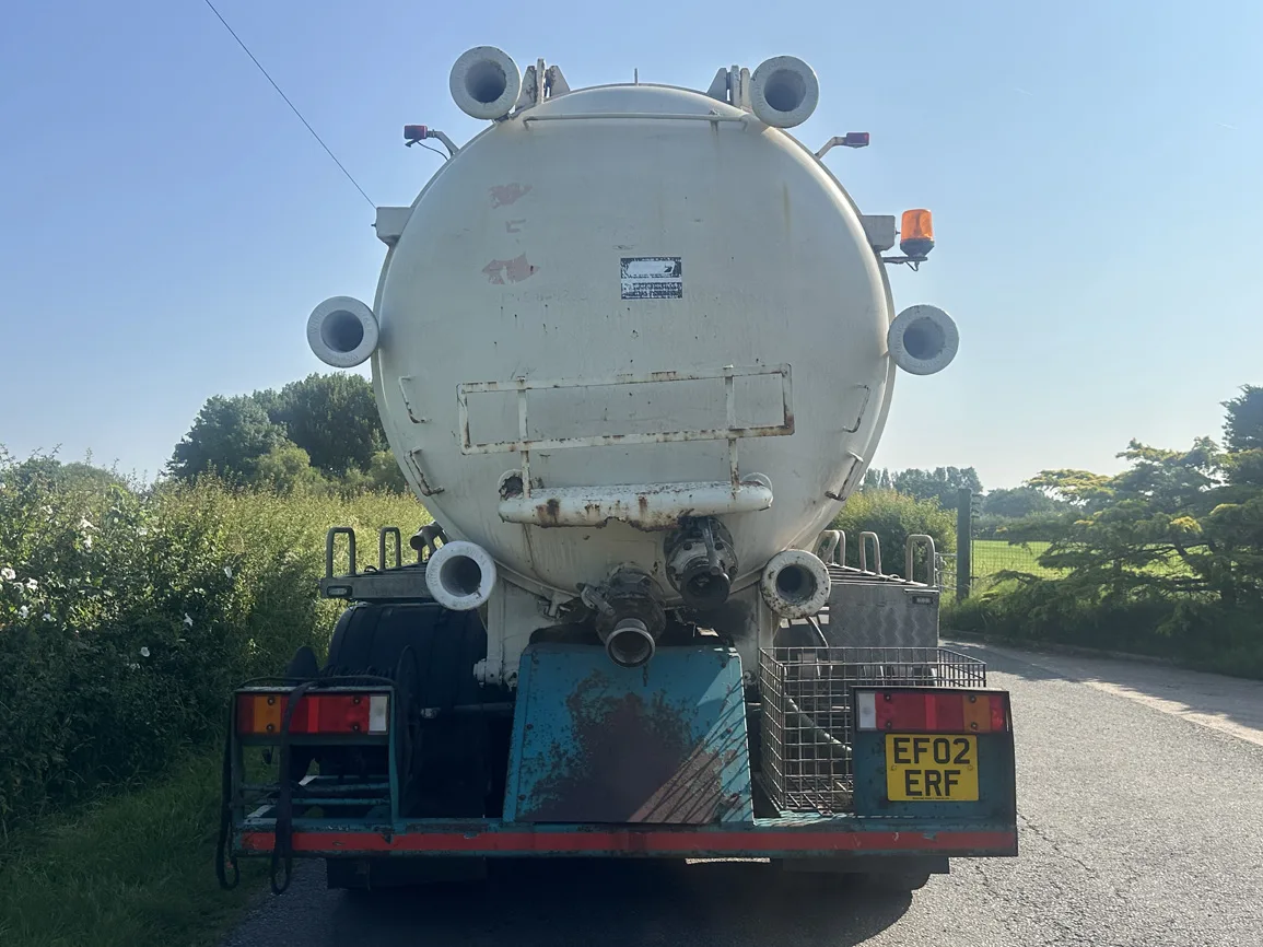 ERF ECS 11.35 8 X 4 Vacuum Tanker - EF02ERF - Sotrex Limited