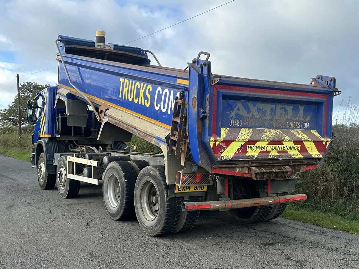 Scania P400 8 X 4 Steel Body Tipper - LX14BHD - Sotrex Limited