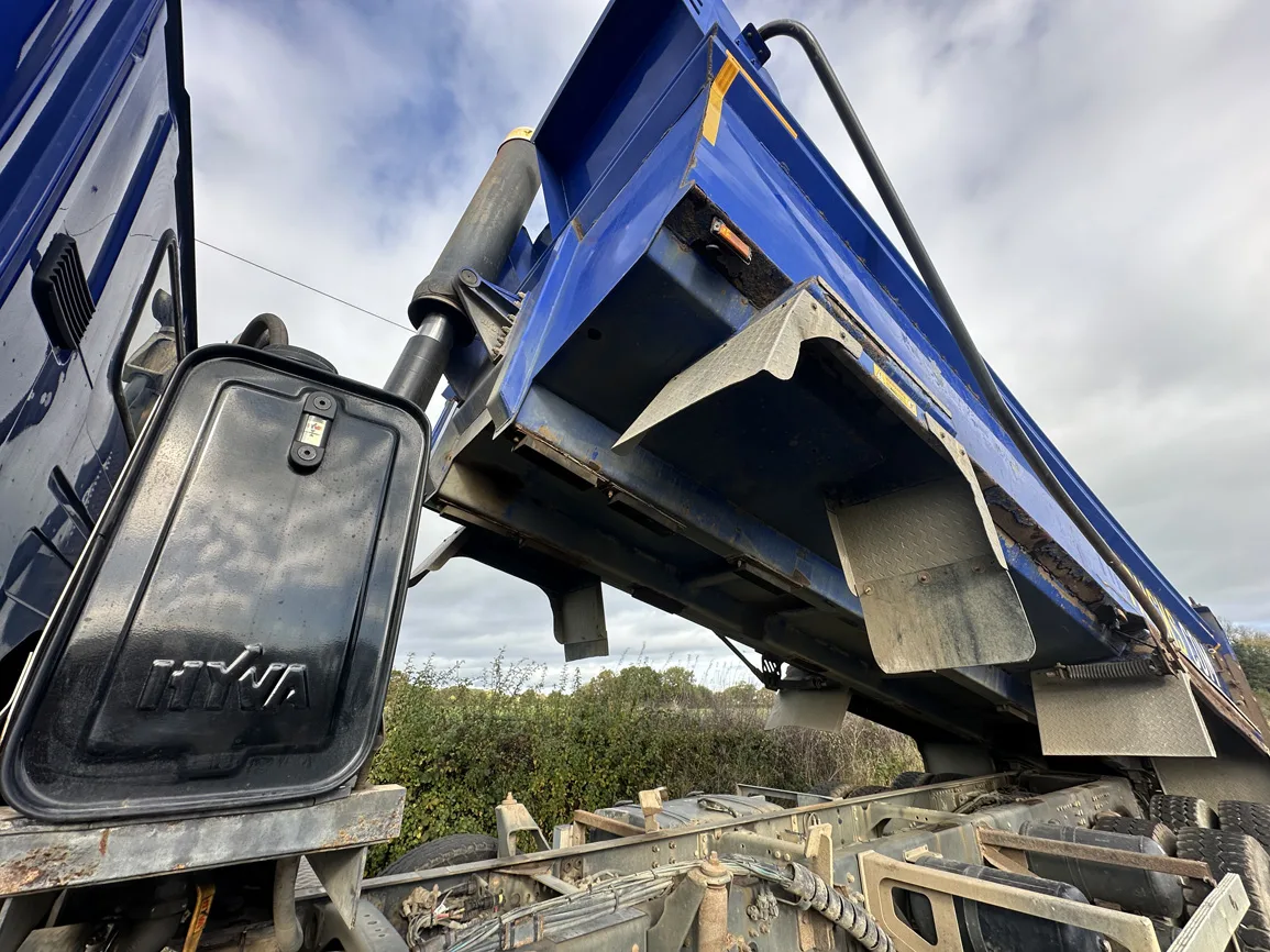 Scania P400 8 X 4 Steel Body Tipper - LX14BHD - Sotrex Limited
